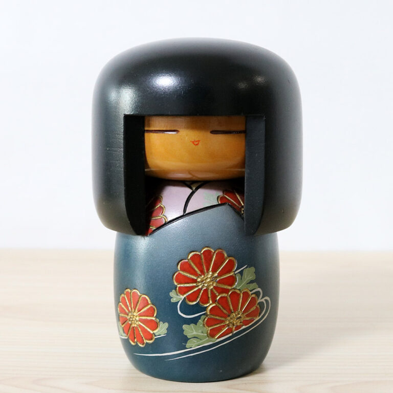 Kisaku Vintage Kokeshi Doll - Chrysanthemum - Kokeshi Japan