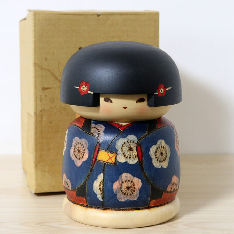 Sekiguchi Sansaku Kokeshi Doll - Flower Pin - Kokeshi Japan